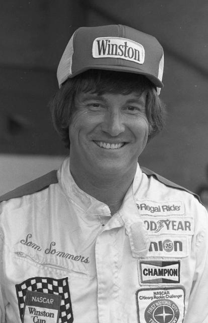 Sam Sommers's Instagram, Twitter & Facebook on IDCrawl